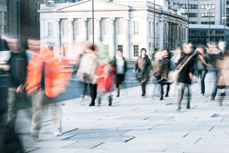 How to Get to Work Without a Car [6 Alternatives to Driving]