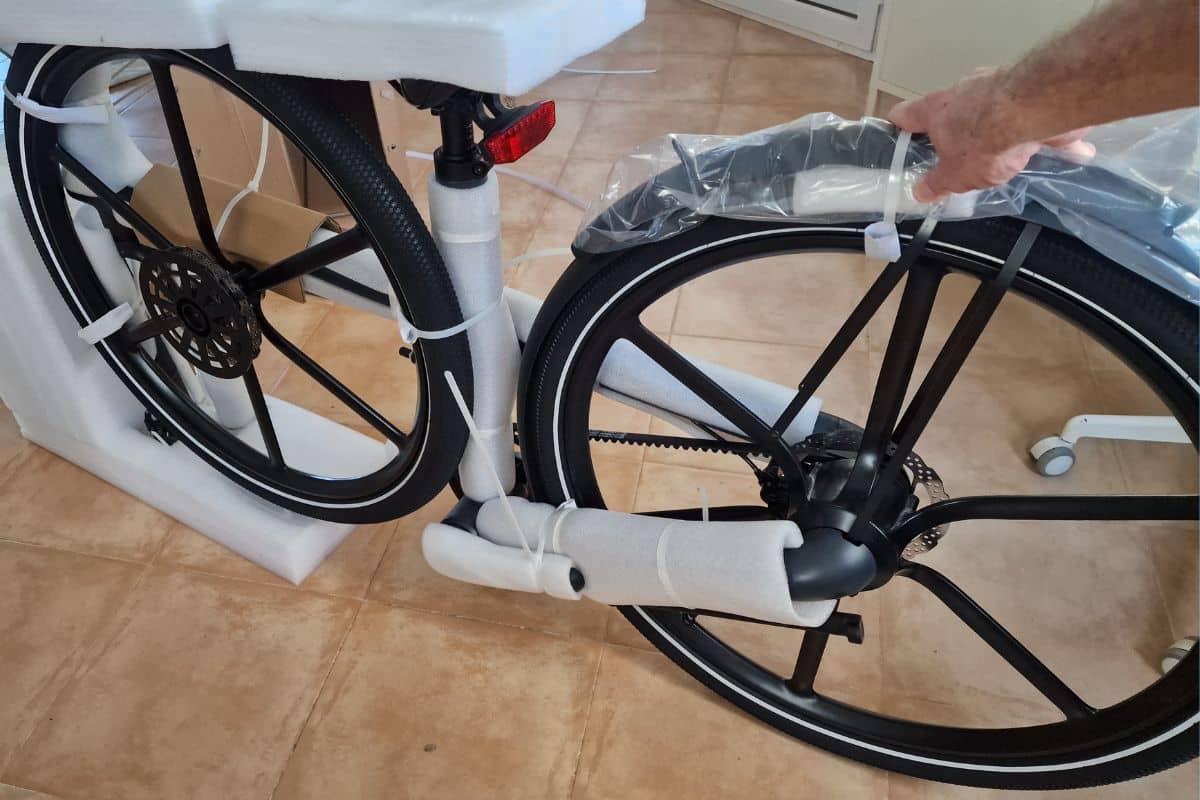 Honbike Uni4 Review: Long-Range Belt-Driven E-Bike Tested