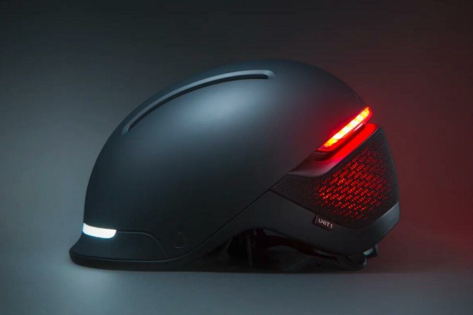 Best Low Profile Bike Helmets: Top 7 for Cycling in 2024