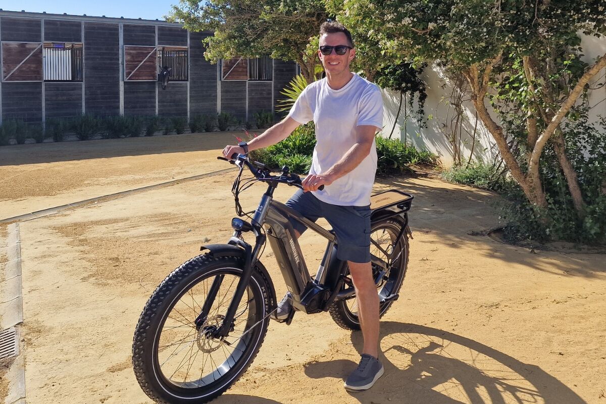 Himiway Zebra Review: The Best E-Bike for ANY Terrain?