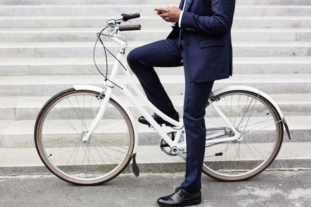 10 Inspiring Reasons to Cycle to Work