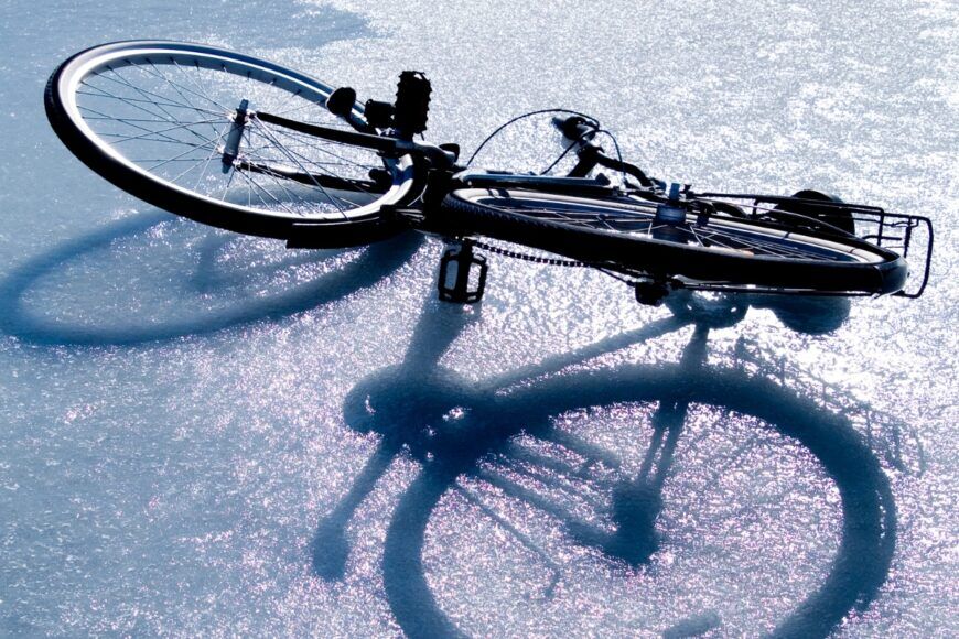7 Winter Cycling Tips That Could Save Your Life