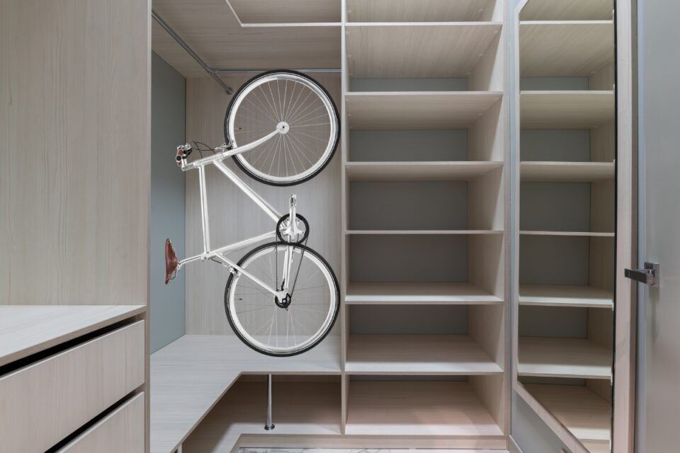 5 Ingenious Bicycle Storage Solutions for Small Apartments