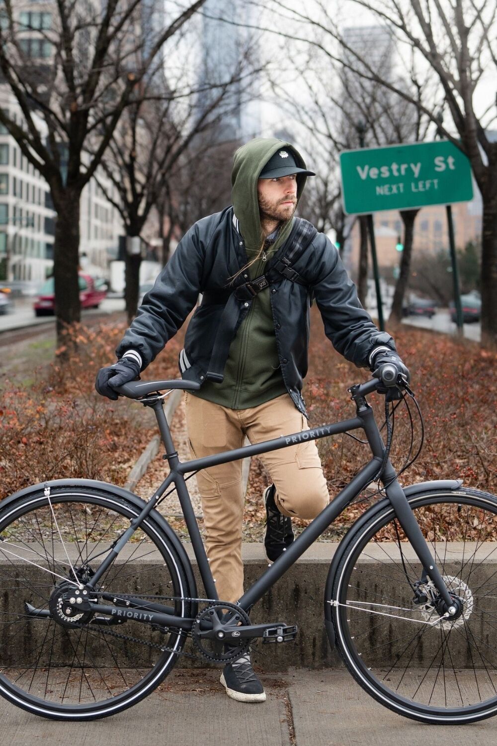 10 Stylish Outfit Inspirations for Male Cyclists